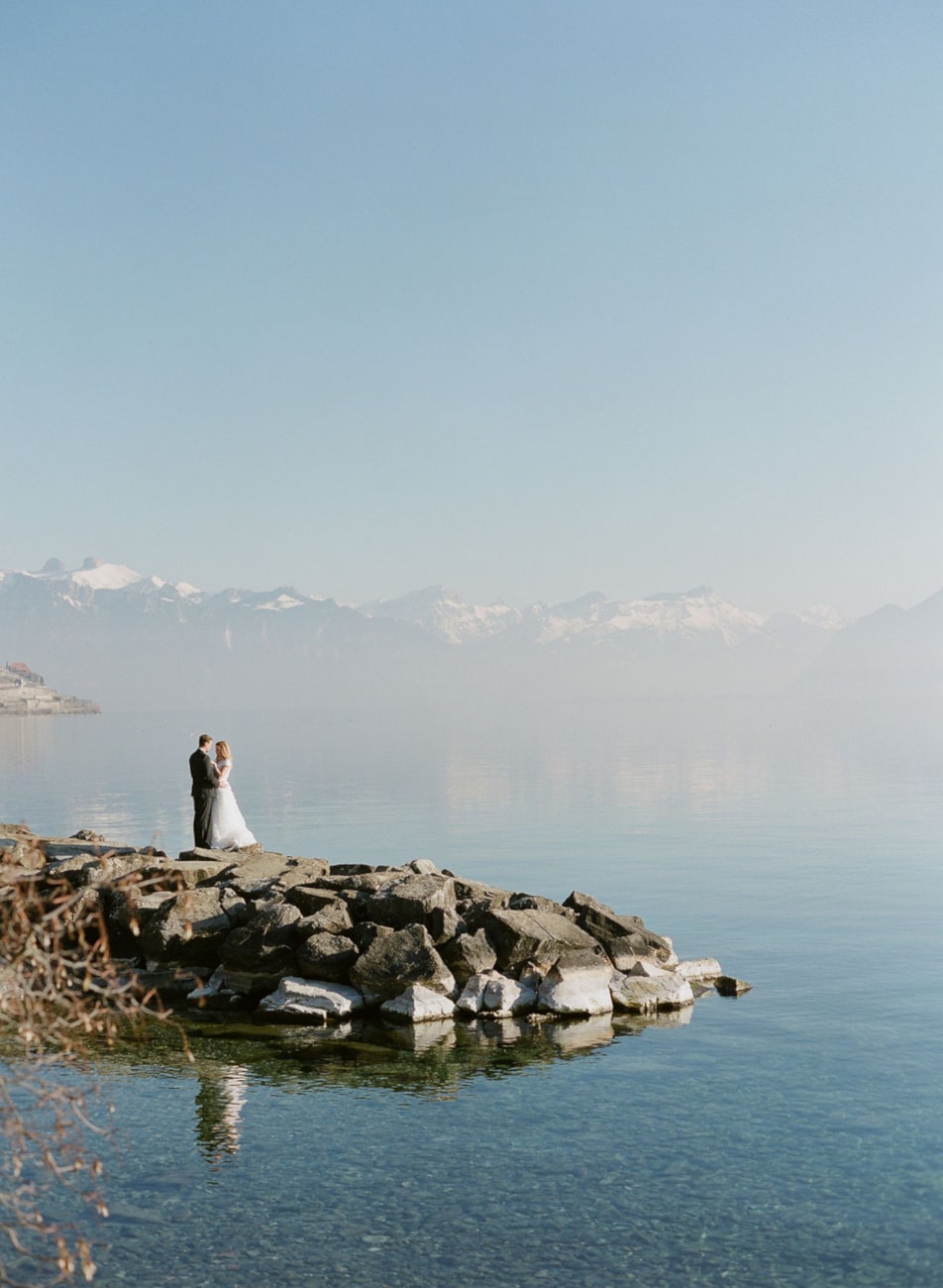 Celebrate your secular wedding in Switzerland - Marylin Rebelo