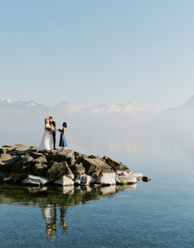 Celebrate your secular wedding in Switzerland - Marylin Rebelo